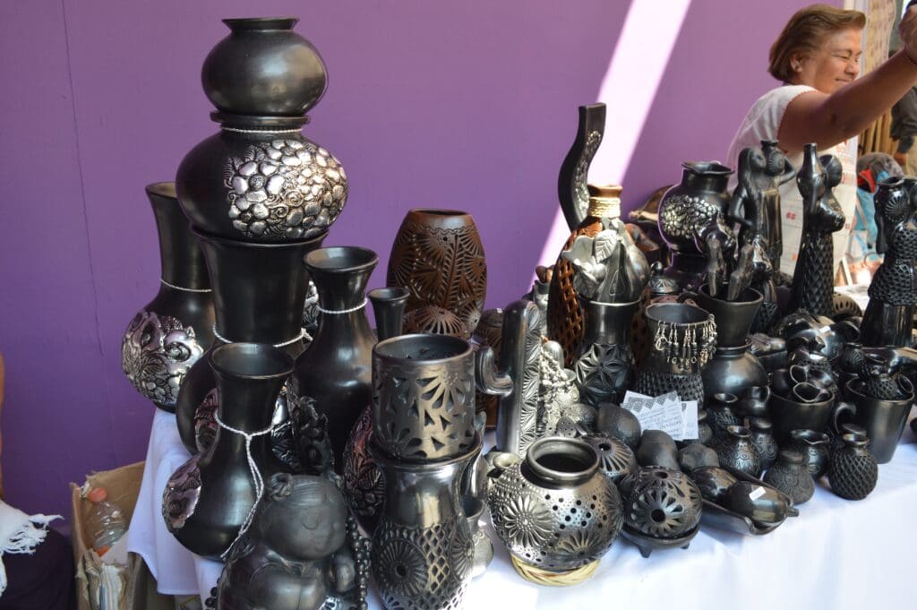 Black Pottery in Oaxaca: Emblematic Handicrafts | Fabrication